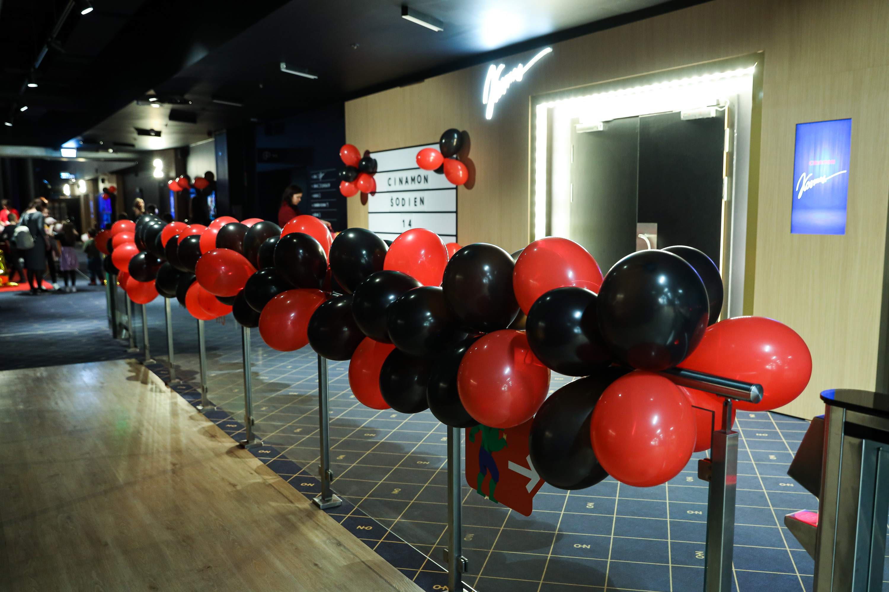 Kinoteātris CINAMON AKROPOLE ALFA | Pasākumu vietas ...